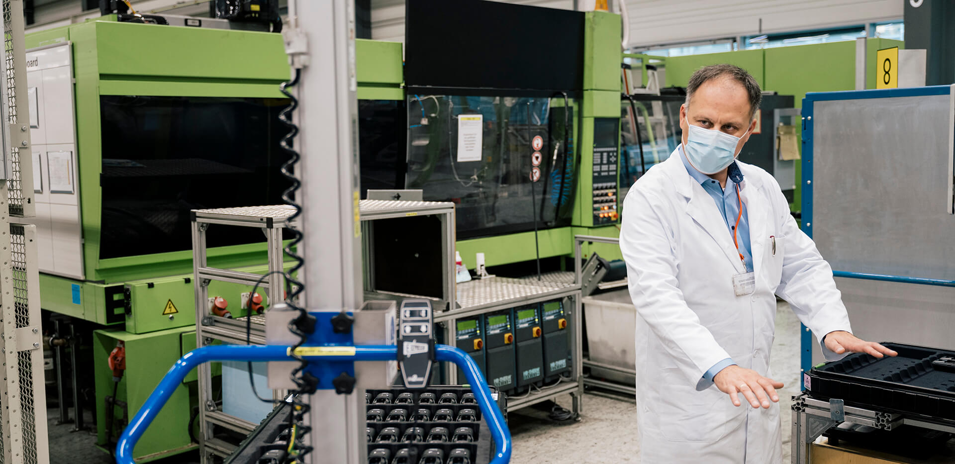 Trays und leise Rollen - EXPRESSO Deutschland GmbH & Co. KG